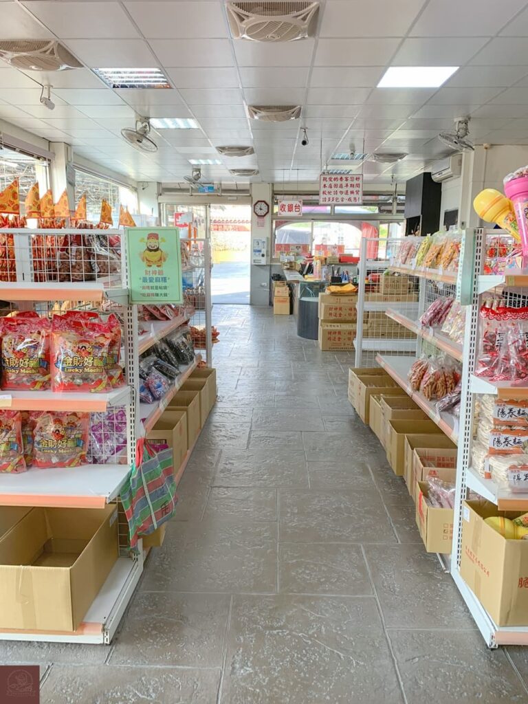 桃園大溪景點【迎富送窮廟】已經是必去之地,求過覺得很靈驗的地方,發財金 - ONLYYUSUKE*吃喝玩樂都最高